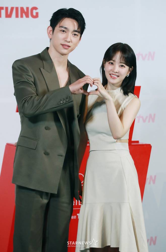 미지의 서울 박진영 박보영 무해하게 대해줘軍 전역 후 빨리 적응했다
