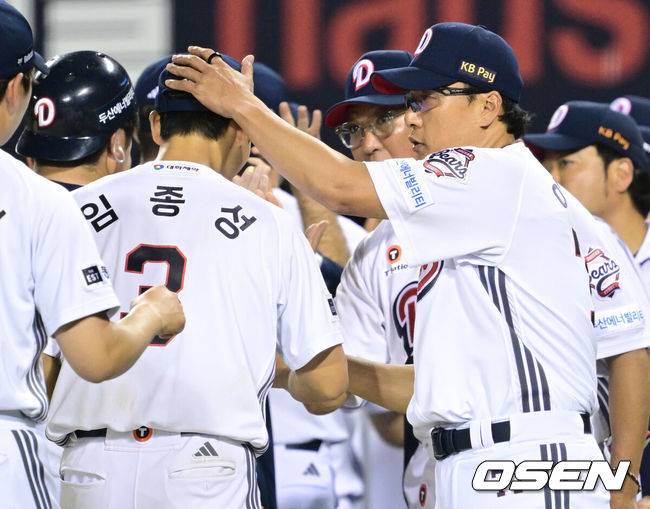 ‘8회 역전 그랜드슬램 폭발!→5연패 탈출’ 이승엽 감독 “기적같은 승리 일궈낸 선수들에게 박수” [오!쎈 잠실]