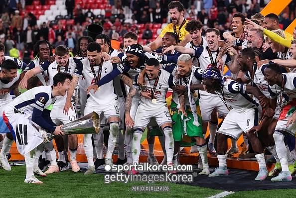 역사상 최악의 결승 토트넘 같은 쓰레기 팀이 Ucl 진출이라니우승에도 英 현지 맹비난