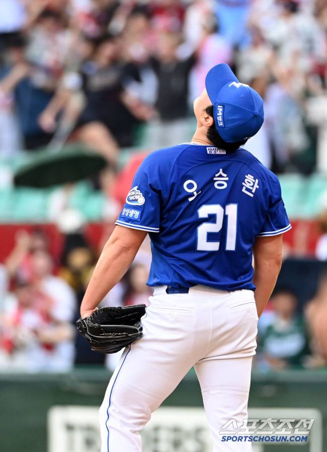 '22억 계약 끝나는데…' 기약 없는 복귀 소식, 427SV에 멈춘 레전드의 시간