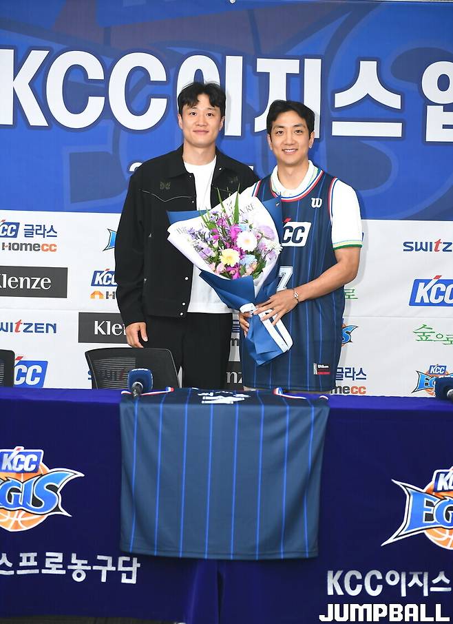 “오직 우승 위해 왔다” KCC로 향한 FA 최대어 허훈, 목표는 무조건 챔피언!