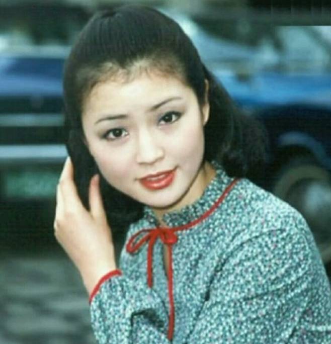 이미숙이 미인대회 나가다 얼굴보고 기죽어 포기했다는 라이벌 여배우 필더무비