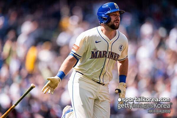 '오타니·저지 넘었다!' 1,400억 시애틀 안방마님이 홈런 선두로…3G 연속 대포 폭발, 시애틀 사상 첫 MLB 홈런 1위도 '정조준'