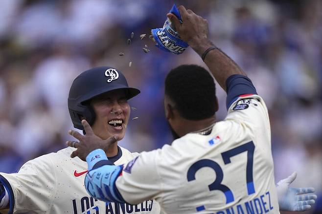 "MLB 125년 만에 최초 기록, 김혜성이 썼다"…마이너 강등은 옛말, 이젠 NL 신인왕 후보 됐다