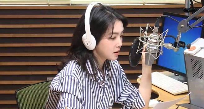 'JTBC 퇴사' 강지영, MBC 입성…첫 라디오 DJ 신고식 성공, '데블스플랜' 이어 열일