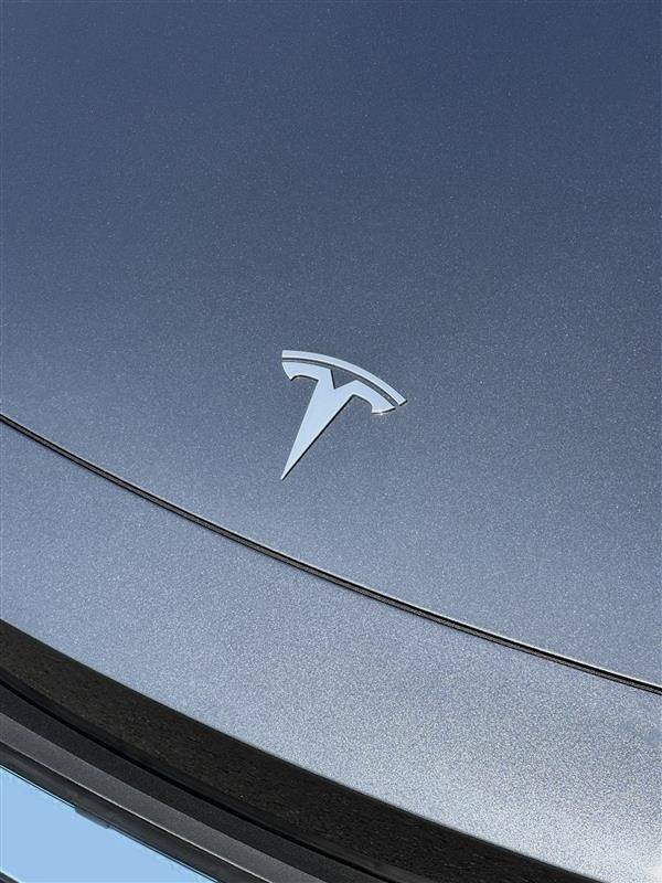 “바퀴 달린 로봇”… 테슬라 로보택시, 250조 매출 열쇠 될까 | EV-Hotissue