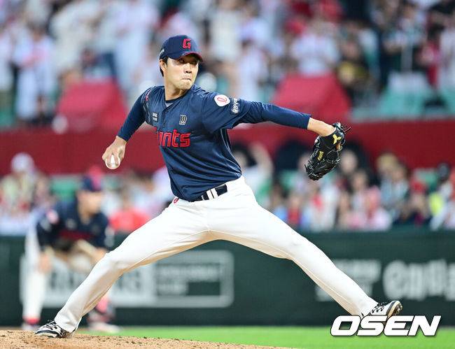 '159km-156km-155km' 조직 개편이 구속 혁명의 시작이었나...드라이브라인 옮겨 놓은 상동, 롯데의 미래가 됐다