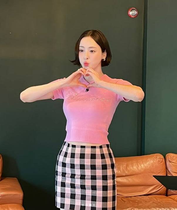 "키가 176cm인데, 몸무게가 49kg?" 배우 이다희, '이것' 많이 먹는다고? | 운동러버