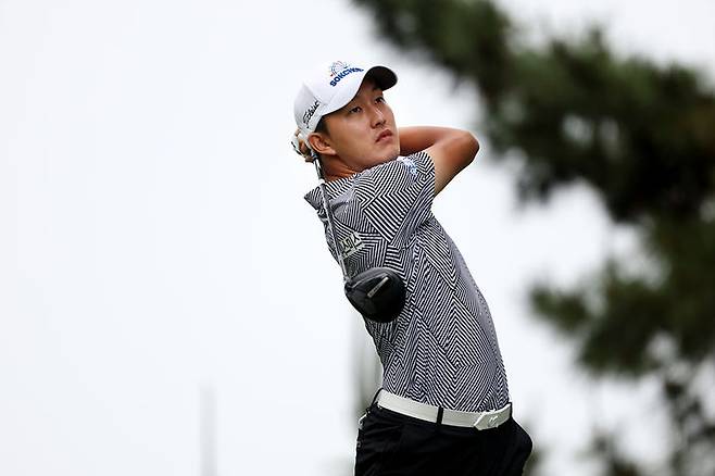 김백준, KPGA 군산CC 오픈 첫날 8언더파 단독 선두