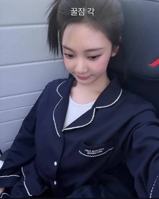 잠옷 입은 닝닝 공항 착샷.. "귀염뽕짝" | 뷰티패션알리미