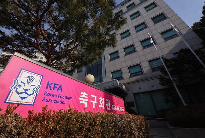 FIFA, ‘광주 무자격 선수 논란’에 KFA 결정 존중... “추가 징계 가능성은 있어”