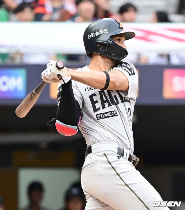 리베라토 KBO 데뷔 첫 홈런→폰세 ERA 1위 재탈환! 한화, SSG에 5-3 승... 선두 지켰다 [인천 현장리뷰]
