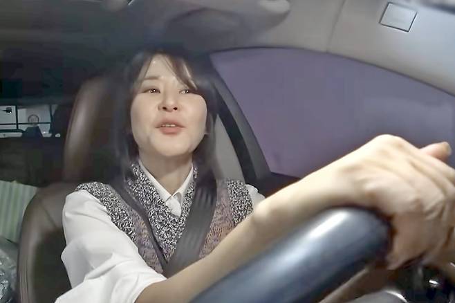 “볼보가 이렇게 예뻤어?”… 최강희가 직접 고른 이 차 | EV-Hotissue