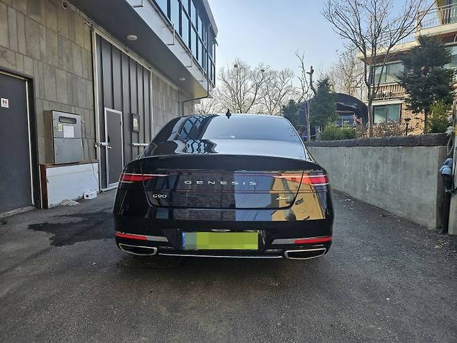 G90 블랙 장기렌트: 벤츠 S클래스, BMW 7시리즈는 잊어라, VIP를 위한 선택 | 두맨카