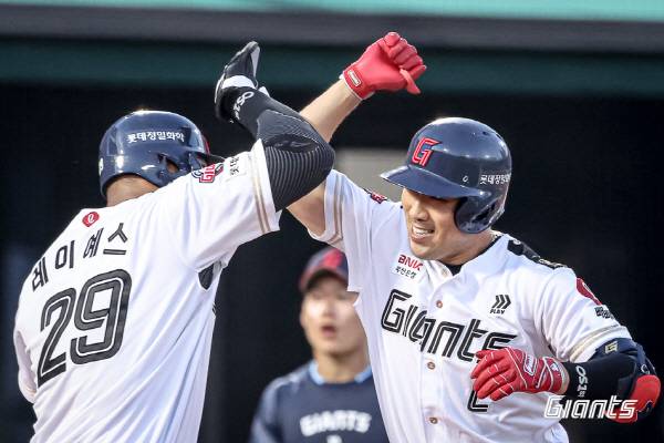 158km 롯데 감보아 6연승…LG전 '선발 맞대결' 승리