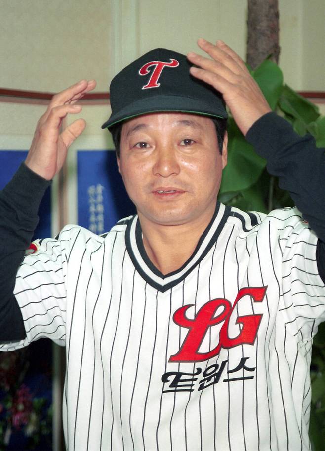 "최초 5인 선발제 선구자" "큰 별"...1994 LG 우승 멤버의 이광환 감독 애도