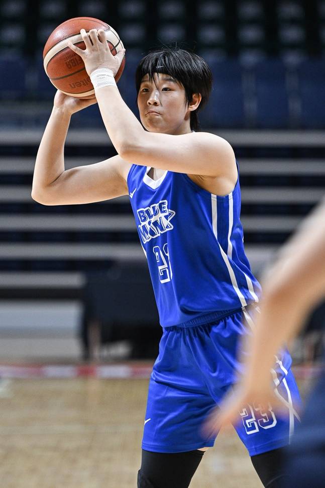 "열심히 하는데, 어떻게 안 봐주나" 사령탑도 인정한 성실함, '포스트 배혜윤' 이제 약점까지 해결 [WKBL 퓨처스리그]