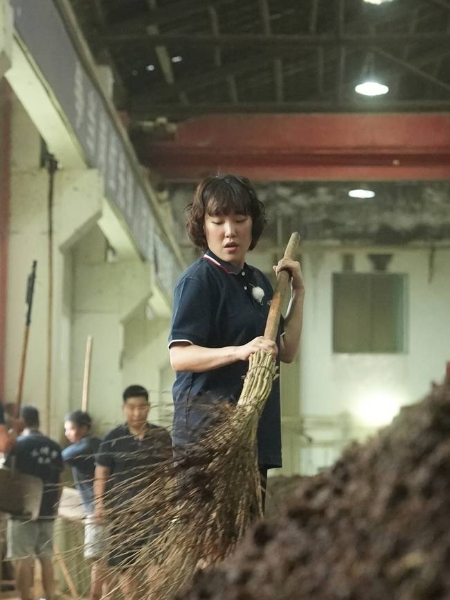 이은지 밥값 벌다 탈나겠네 “물도 안 줘” 리얼 생존기 (추성훈의 밥값은 해야지)