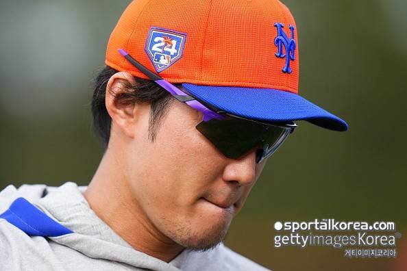 "컨트롤 전혀 없다" 혹평→ML 재진입 실패 '한때 오타니 라이벌' 日 165km 파이어볼러, NPB 복귀...요코하마 行