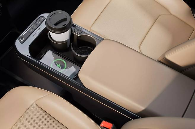 “LG 배터리 기대했는데…” 기아 EV5, 중국 CATL 채택 | EV-Hotissue