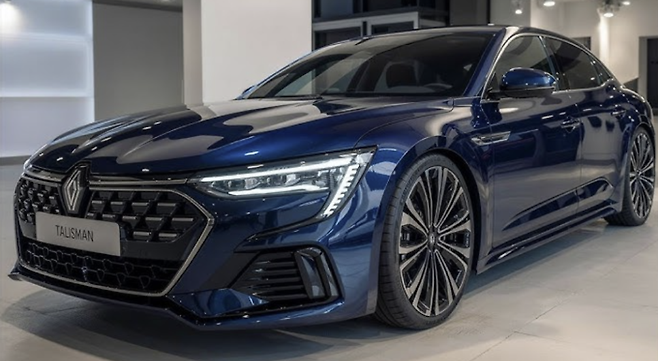 르노 SM6, ‘오로라2 프로젝트’로 부활… 중형 세단 시장 흔들까 | EV-Hotissue