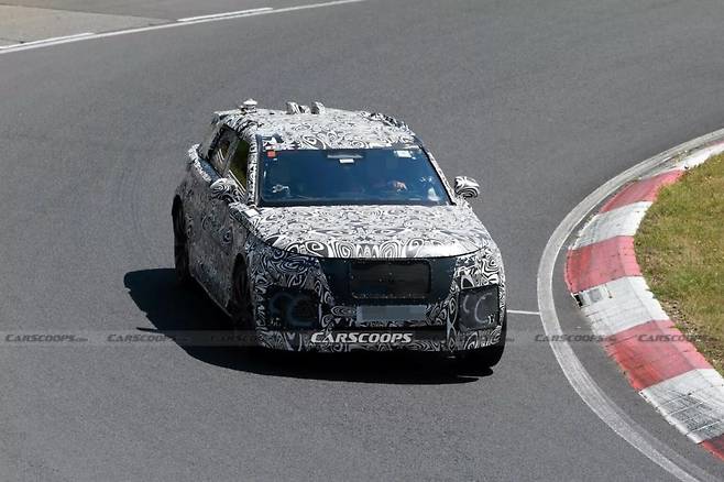 “X5도 마칸도 한방에 끝낸다”레인지로버 벨라 EV, SUV 판 흔든다 | EV-Hotissue