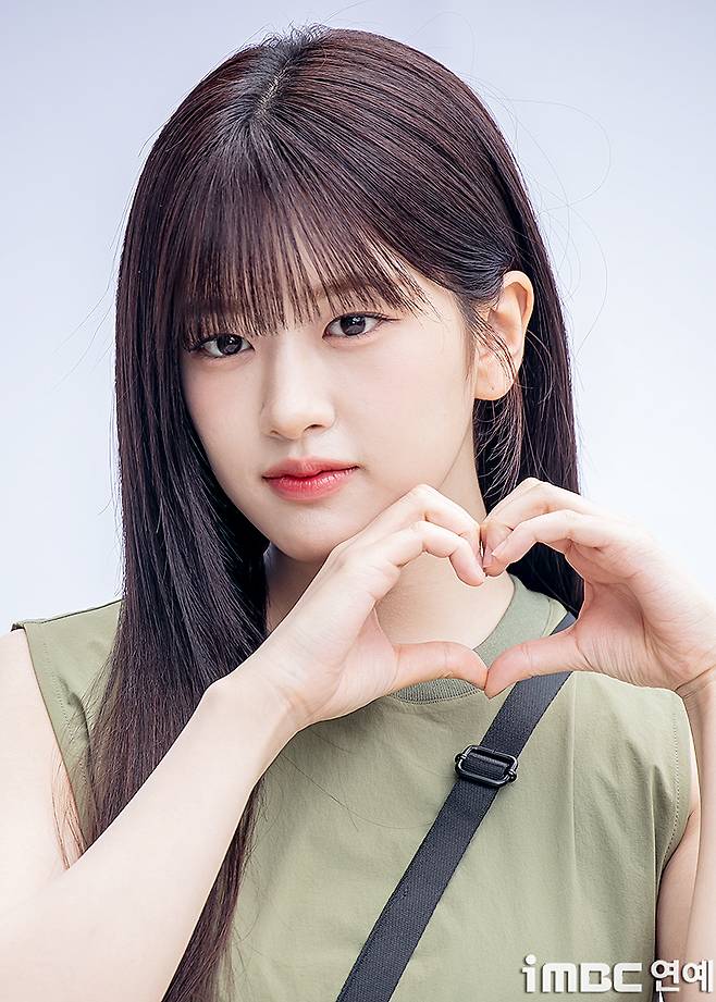 아이브 안유진, 4년 연속 '가요대전' MC 출격 "즐거운 에너지 전할 것"