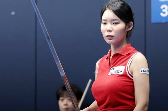 ‘11점 퍼펙트큐’ 이우경, 김가영 한지은 이지연1과 16강 선착[NH농협카드LPBA]