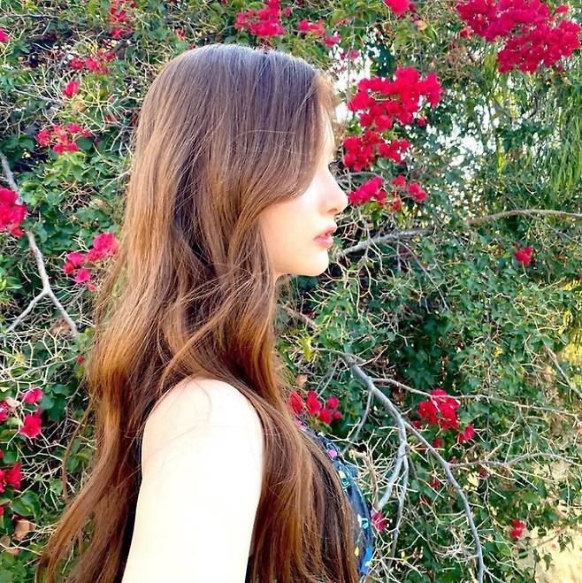 생얼로 JYP, SM, YG 올킬?! 역대급 미모의 주인공, 엔믹스 설윤! | 잇 플레이스