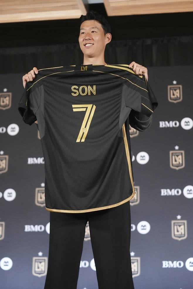 손흥민, 헬로 LA