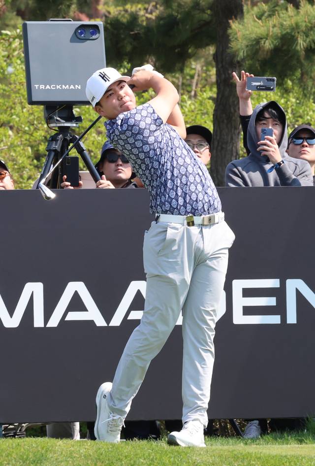 장유빈, LIV 골프 시카고 대회 2R 공동 30위