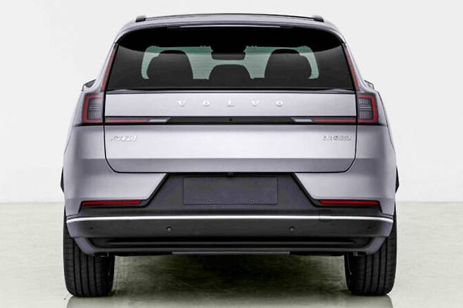 PHEV 끝판왕 등장… 볼보 XC70, 제로백 5.2초 찍었다 | EV-Hotissue