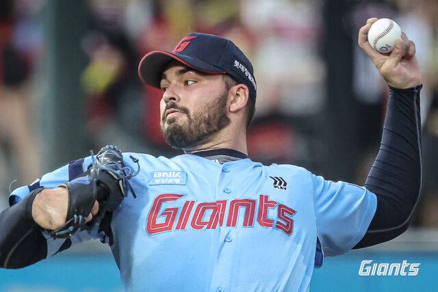 "어메이징 폰세, 가을야구에서 다시 만나고 싶다" 롯데 158km 괴물 좌완, 복수를 다짐하다