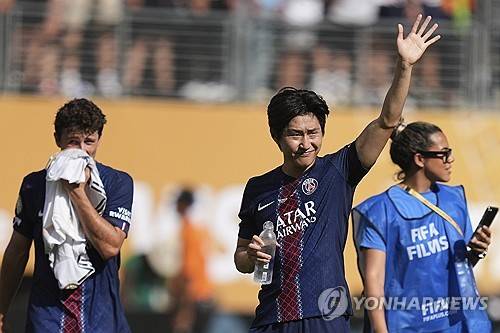 이강인 180도 돌변! EPL 가려다가 '이 사람 러브콜' 혹 하나?…"LEE 뒤늦게 이적 선택지 파악 원해"