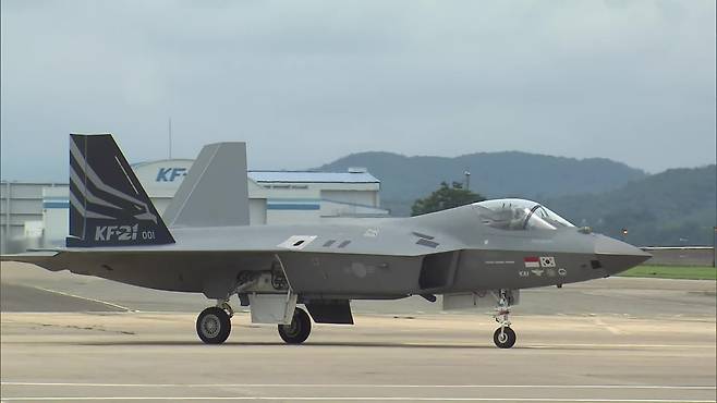 "라팔과 J-10을 제치고 'KF-21' 무려 40대 확대" 검토 중이라는 '이 나라' | 밀리터리 랩실