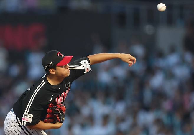 꺾이지 않는 ‘무적 LG’, NC 잡고 12연속 위닝시리즈 질주···구단 월간 최다승 기록과 타이