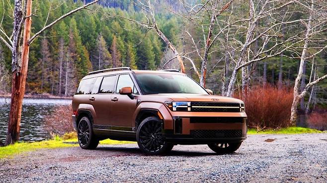 50대 아빠들 심장 저격! ‘딱 하나만 고른다면’ 이 SUV | EV-Hotissue