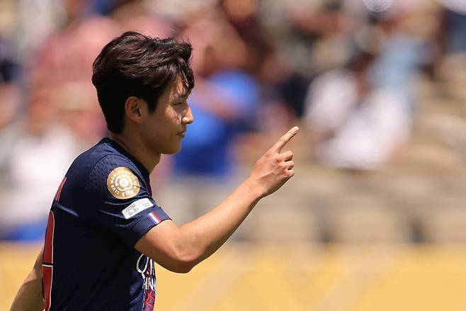 [속보]佛 1티어 충격 폭로! '韓 축구 최악의 악재' 이럴 거면 이강인 970억 EPL 제안 왜 거절했나..."17세 유망주 먼저 기용"