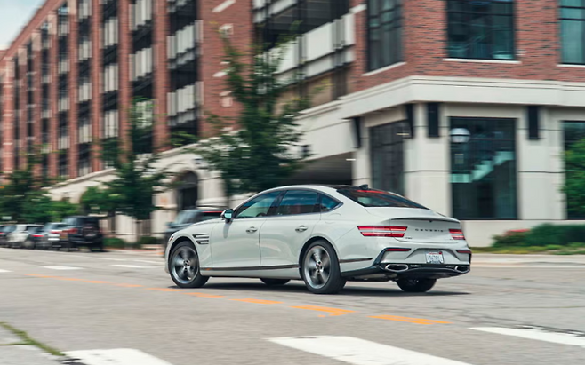 “벤츠 E클래스 잡는다” 제네시스 G80 하이브리드, 내년 출격 | EV-Hotissue