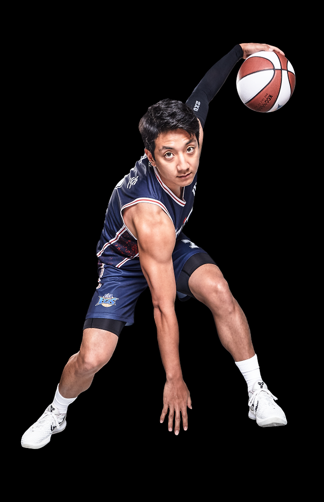 14년 만에 프로농구 시범 경기, 그러나…‘슈퍼팀’ KCC 허훈·MVP 안영준은 못 본다