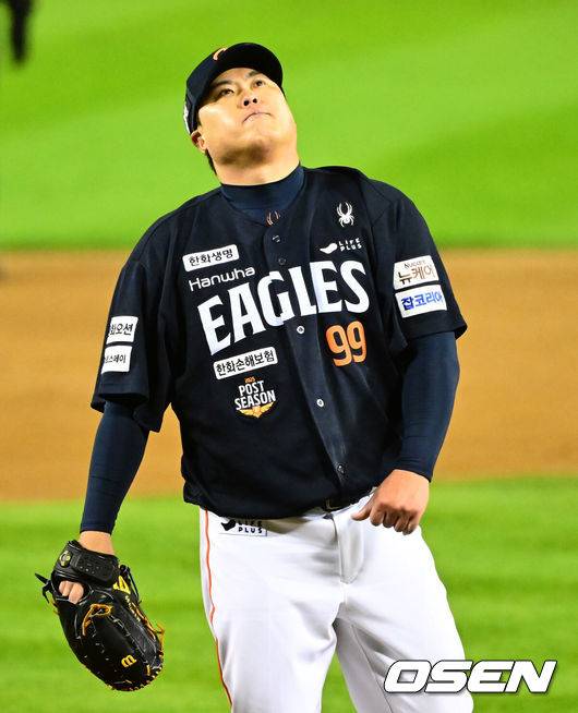 "대한민국 역사상 최고 투수" 류현진 세월무상, 5일 쉬고 나왔는데…최고 149km→146km, 평균 구속도 3km 하락했다 [KS2]