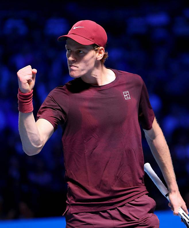 알카라스, 파리 대회서 2회전 탈락... 신네르 1위 탈환 기회