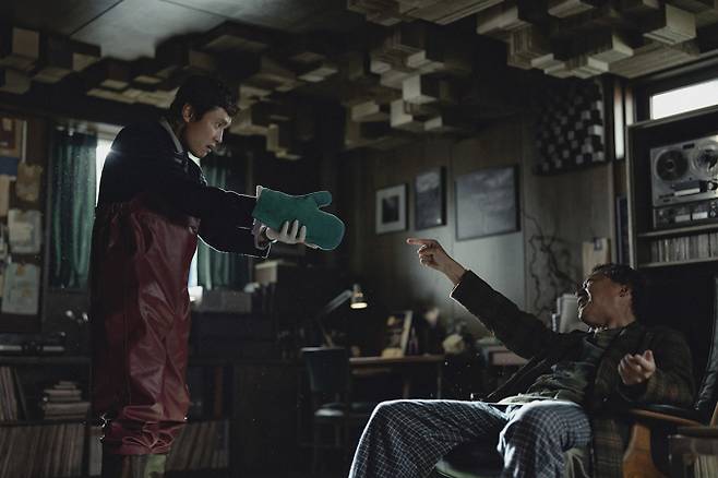 ‘어쩔수가없다’ 300만 목전… 명장면 BEST 3