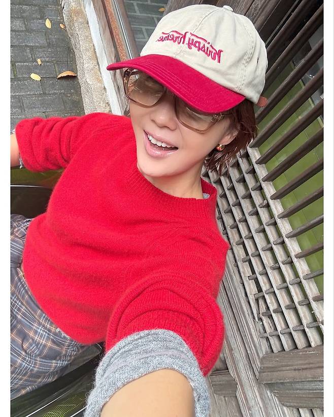 동치미 13년 하차하더니…52세 최은경, 20대 뺨치는 패션 센스 | FashionNavi