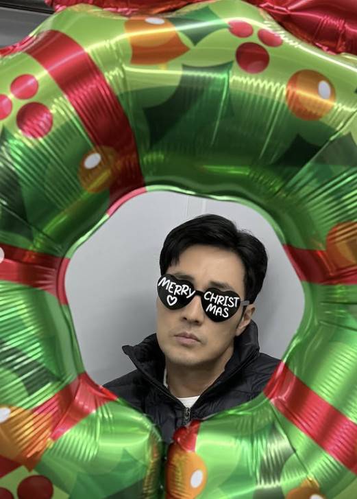 소지섭이 왜 이래? 풍선 사이 빼꼼 ♥17살 연하 조은정 빵 터질 장꾸미