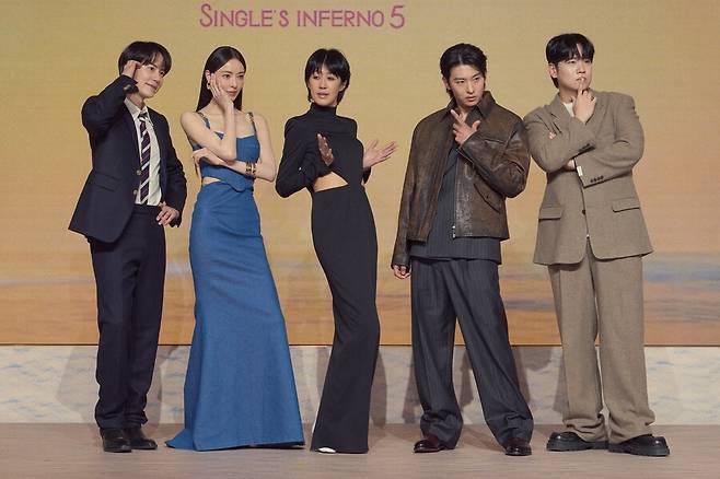 [Y현장] "연프인지 '스우파'인지"…'솔로지옥5', 선 넘은 직진 테토녀 전쟁 온다