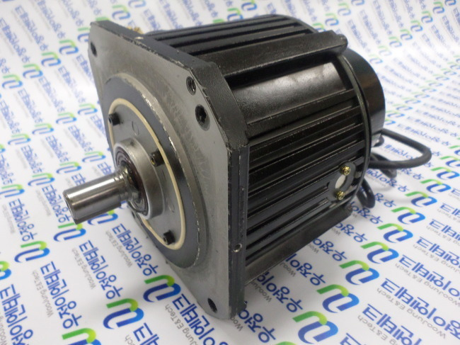 YASKAWA AC SERVO MOTOR