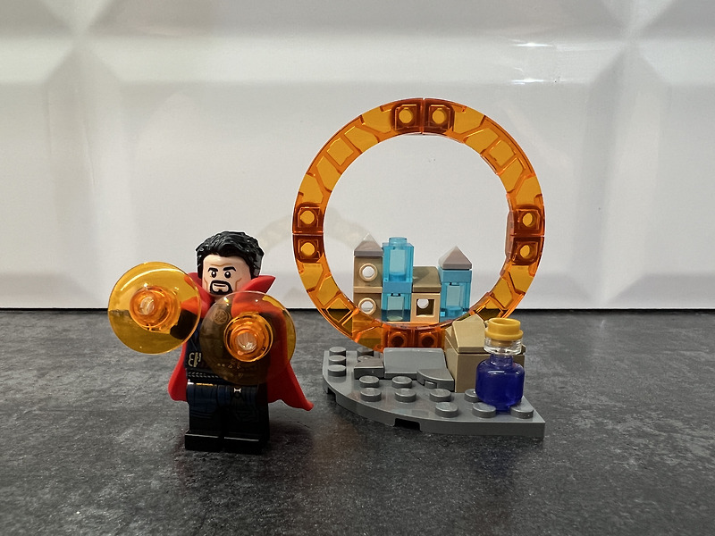 [LEGO 30652] Doctor Strange’s Interdimensional Portal