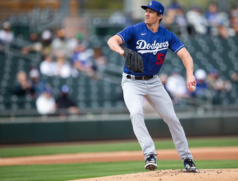 마이너리그 소속이 된 마이크 키컴 (Mike Kickham)