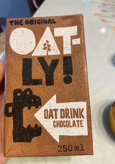 스웨덴 오틀리 초코 오트밀 밀크